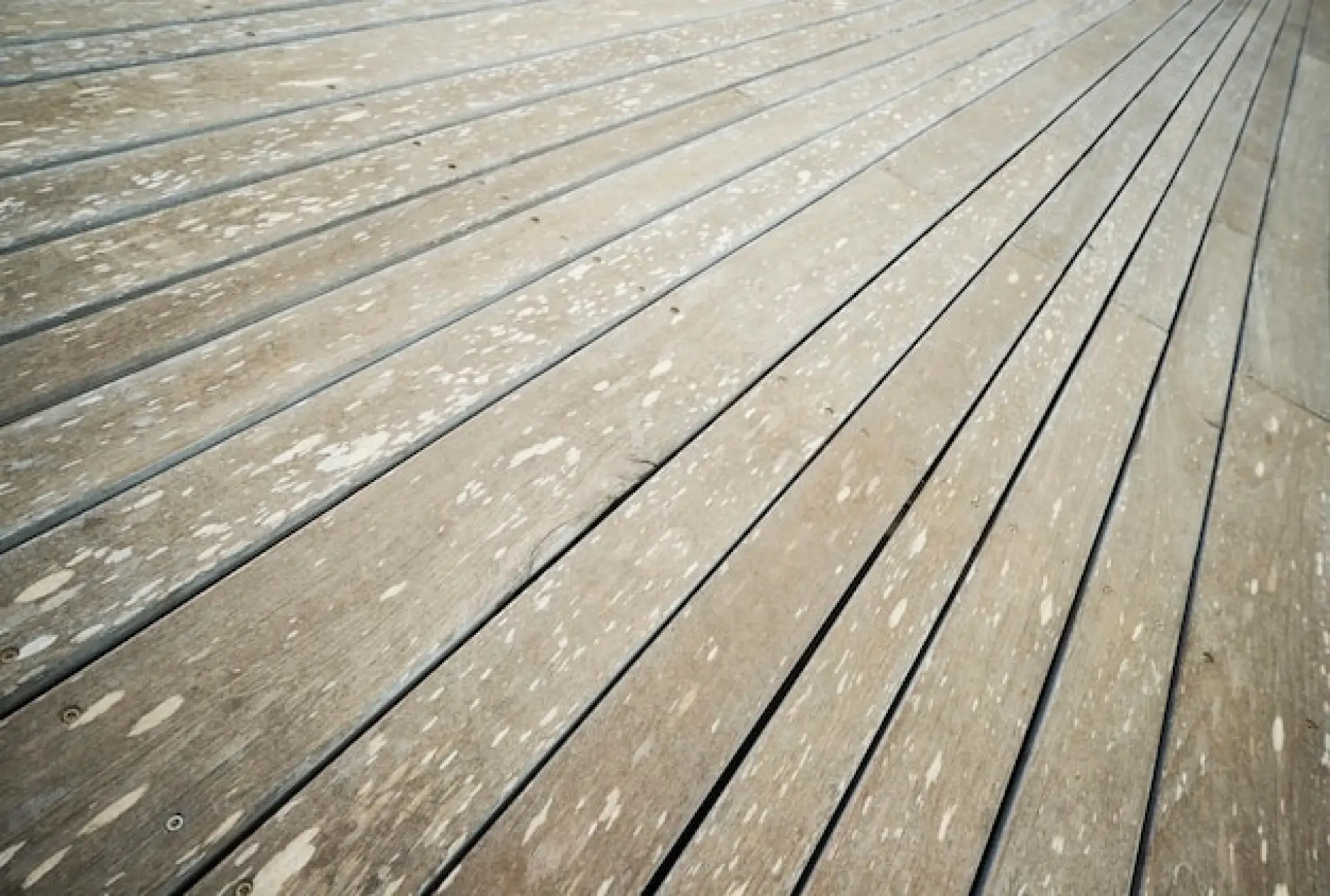 Common Decking Installation Mistakes and How to Avoid Them