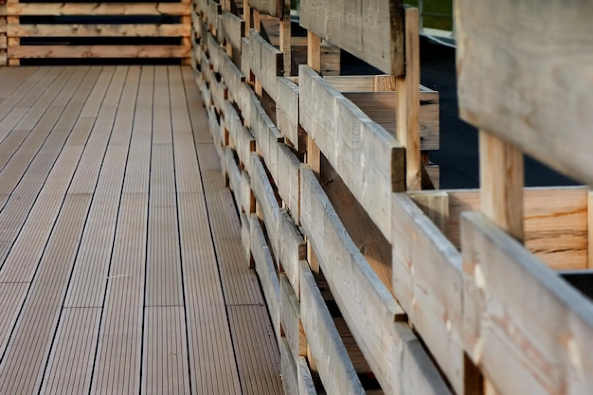 Common Decking Installation Mistakes and How to Avoid Them